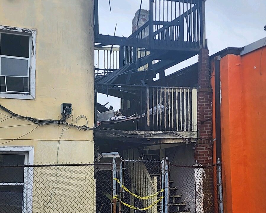 Atlantic City fire displaces three adults, seven children - Breaking AC