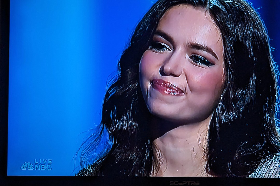 Galloway's Mara Justine takes third in 'The Voice' - Breaking AC