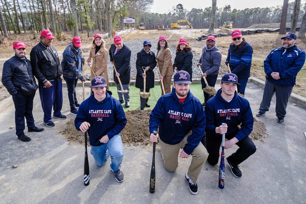 Buccaneers to play first game on brand new diamond - DownBeach