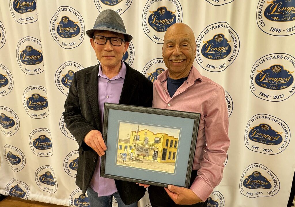 Retired postal worker delivers' artwork to preserve memory of now ...