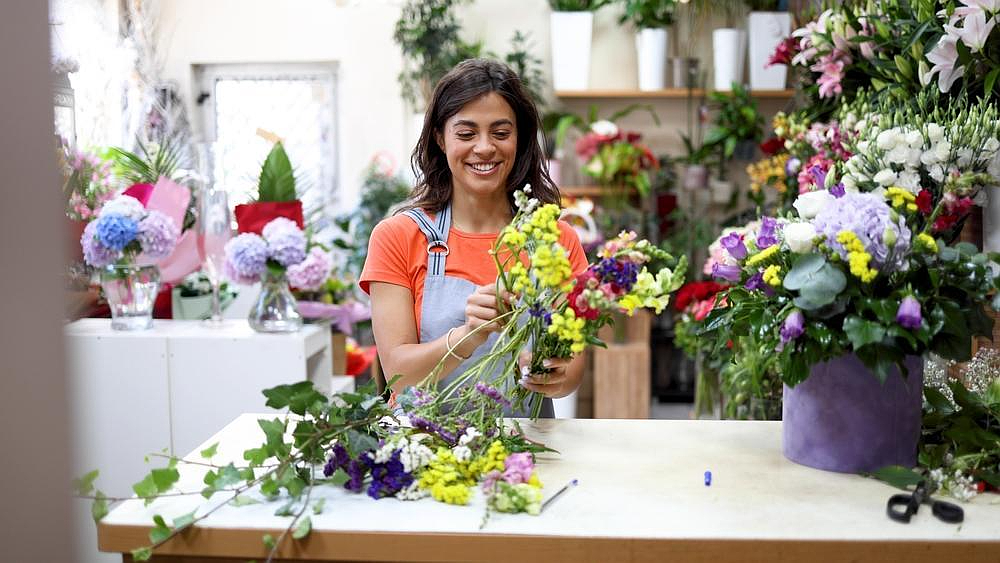 Discovering the Best Florists in Dubai - Breaking AC