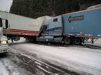 Load Shifting and Its Role in Commercial Vehicle Collisions: What ...