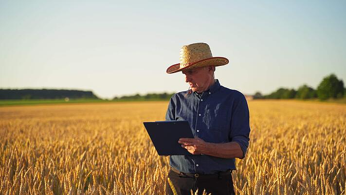 The Role of GIS in Agriculture: Transforming Farming with Precision ...