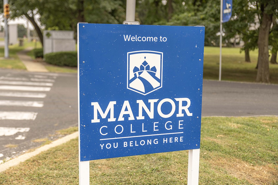 Manor College to debut Women's Flag Football, Men’s Volleyball next ...