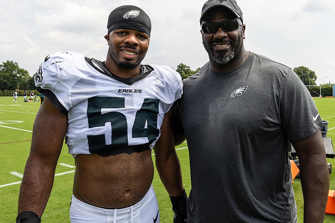 Will Jeremiah Trotter Jr. replace Nakobe Dean on Sunday for the Birds ...