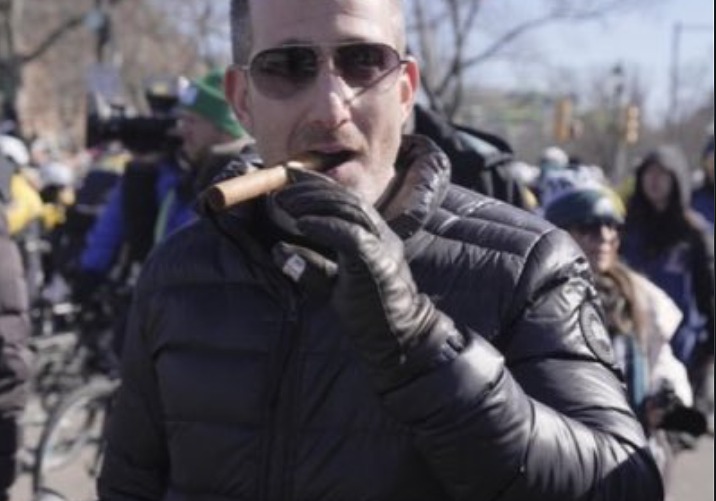 Howie Roseman hit in head with beer can at Eagles parade - North Penn Now