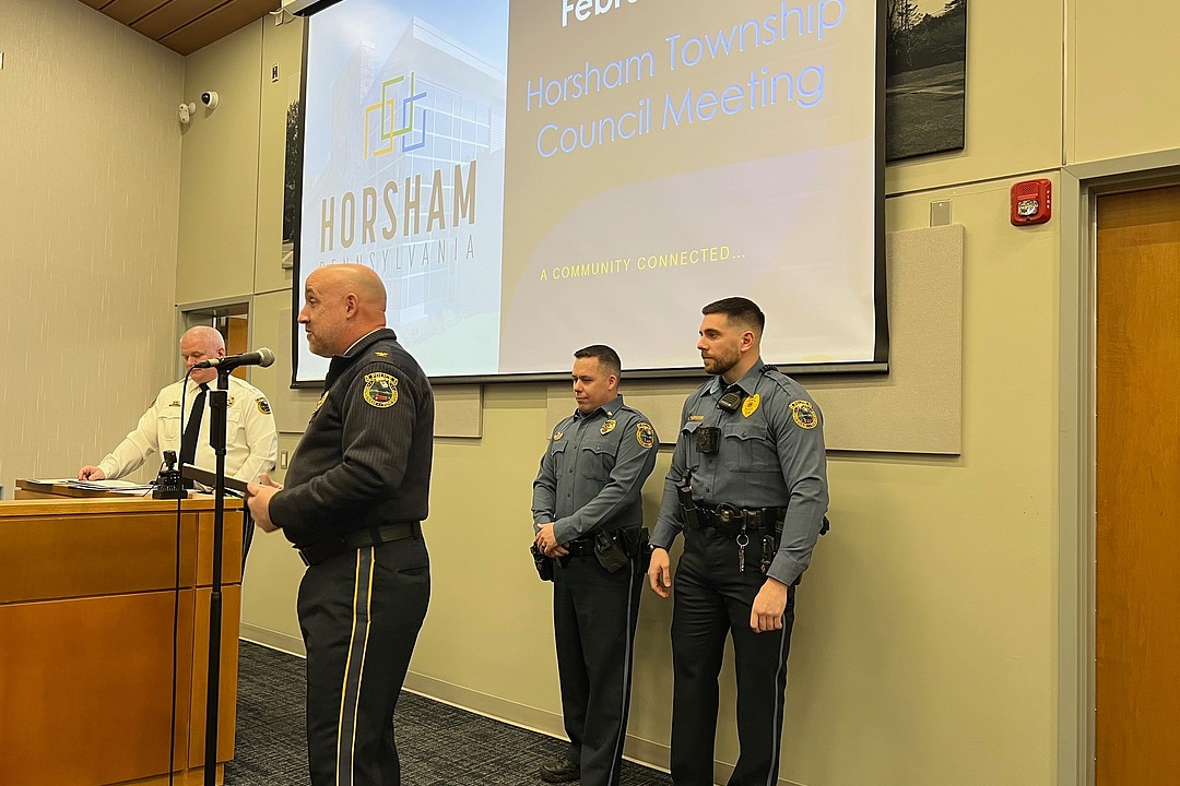 Horsham honors police officers for multiple rescues during tornado that ...