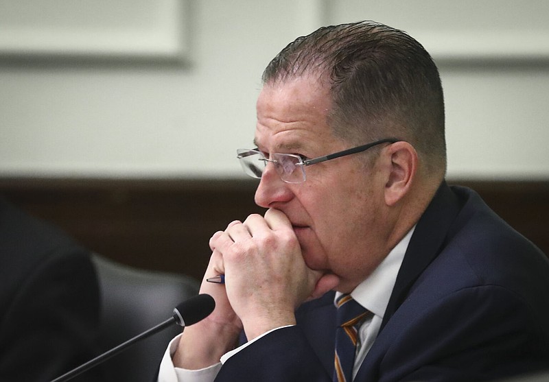 State lawmaker wants to let public workers cash in early on unused sick ...