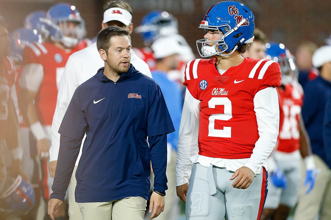 Eagles reportedly eyeing Ole Miss' Charlie Weis Jr. for OC job - On ...