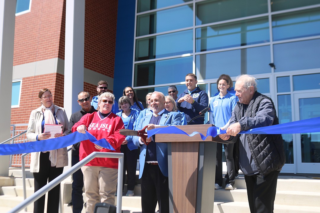 With fanfare and praise, Sea Isle City opens new community center ...
