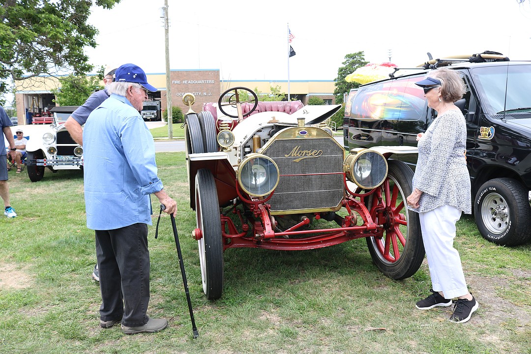 Vintage Car Show Gives Glimpse of History - OCNJ Daily