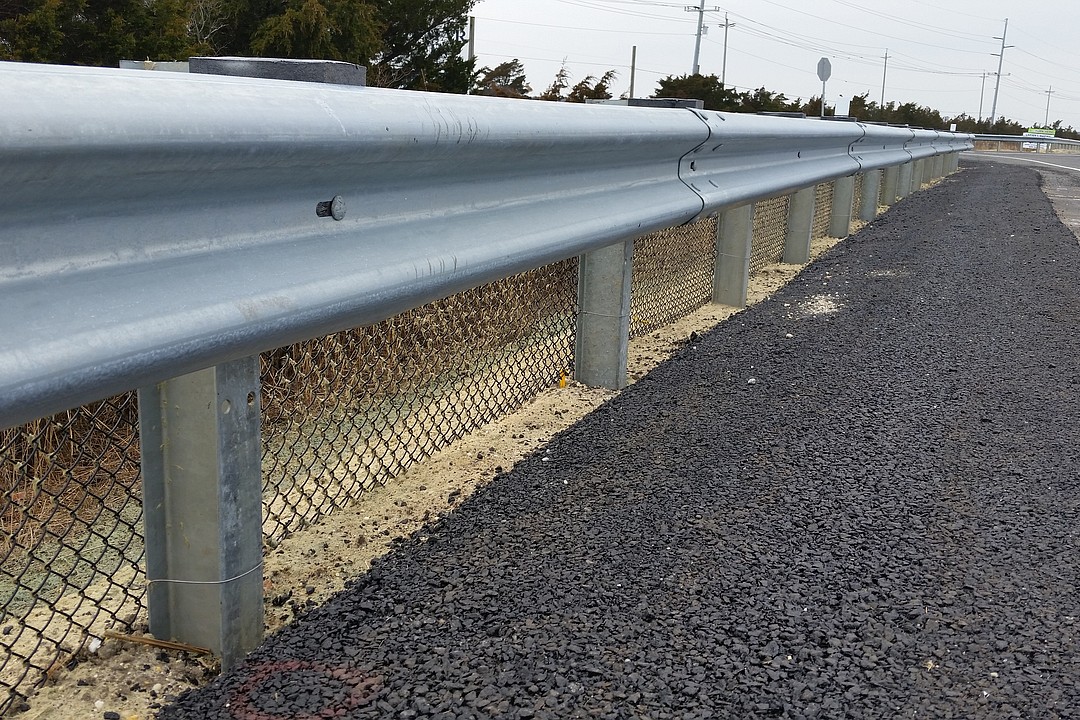 Sea Isle Road Gets "Turtle Exclusion Fencing" - SeaIsle News