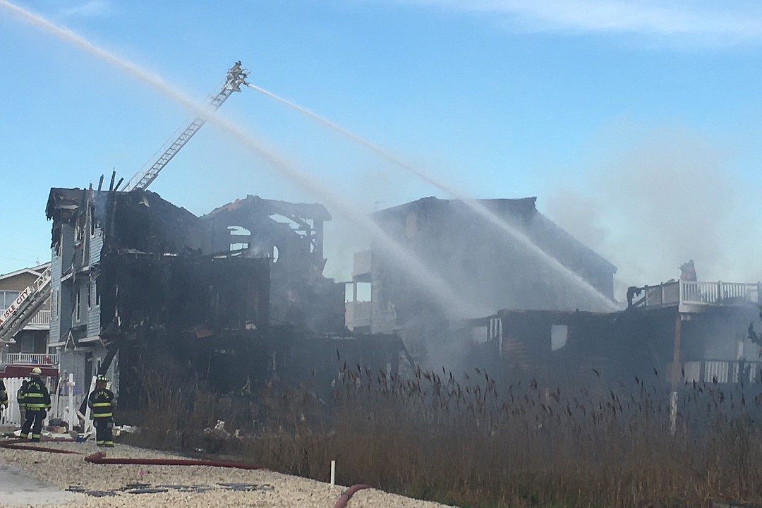 Fire destroys two duplexes in Sea Isle - SeaIsle News