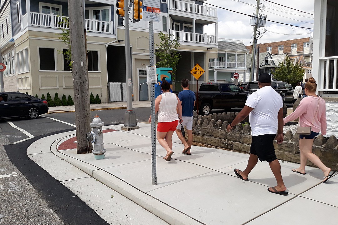 Curbs Go From Being Ugly to "Beautiful" - SeaIsle News