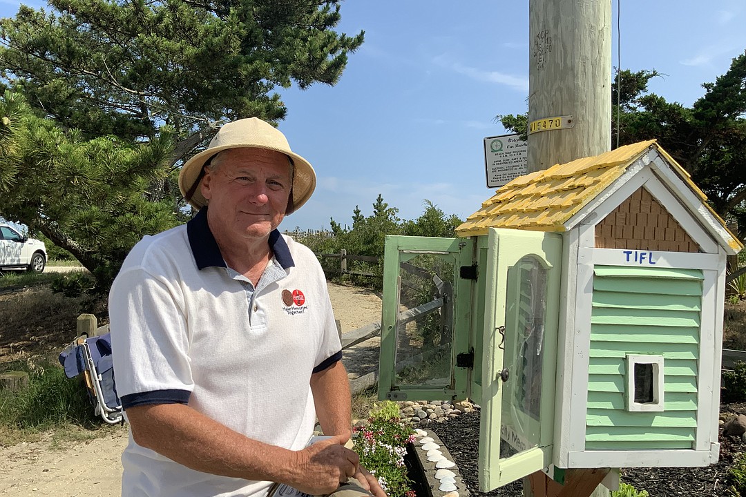 Townsends Inlet Free Mini-Libraries Offer Array of Beach Reads ...
