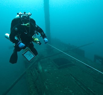 Jennifer Boyd of Seabrook Explores Underwater Treasures When Scuba ...