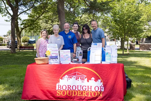 Collett, Malagari welcome hundreds to Souderton Family Fest - North ...