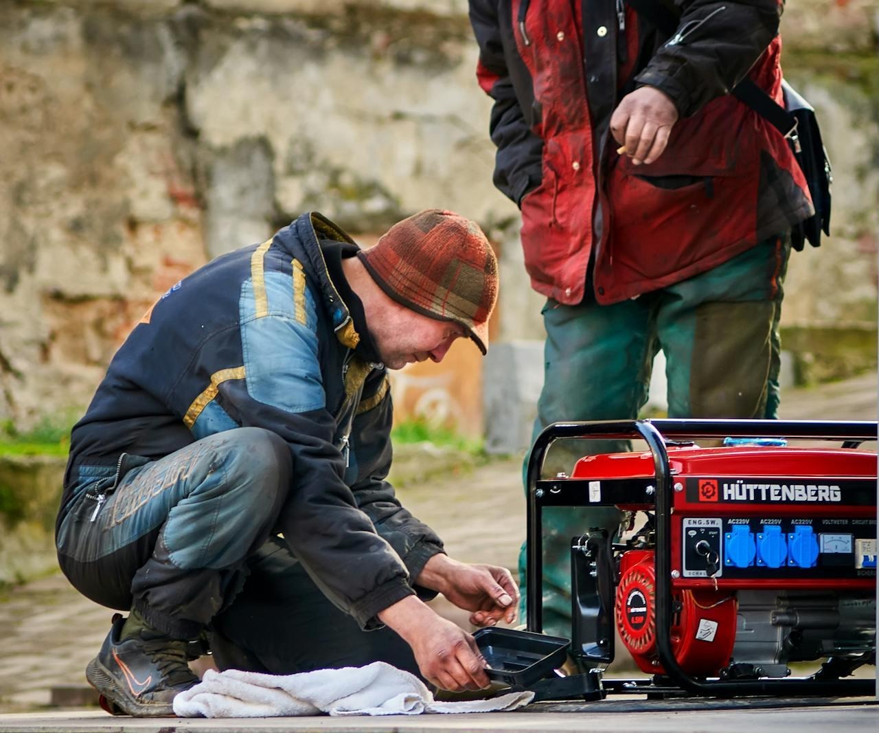 How to Extend the Lifespan of Your Home Generator - Breaking AC